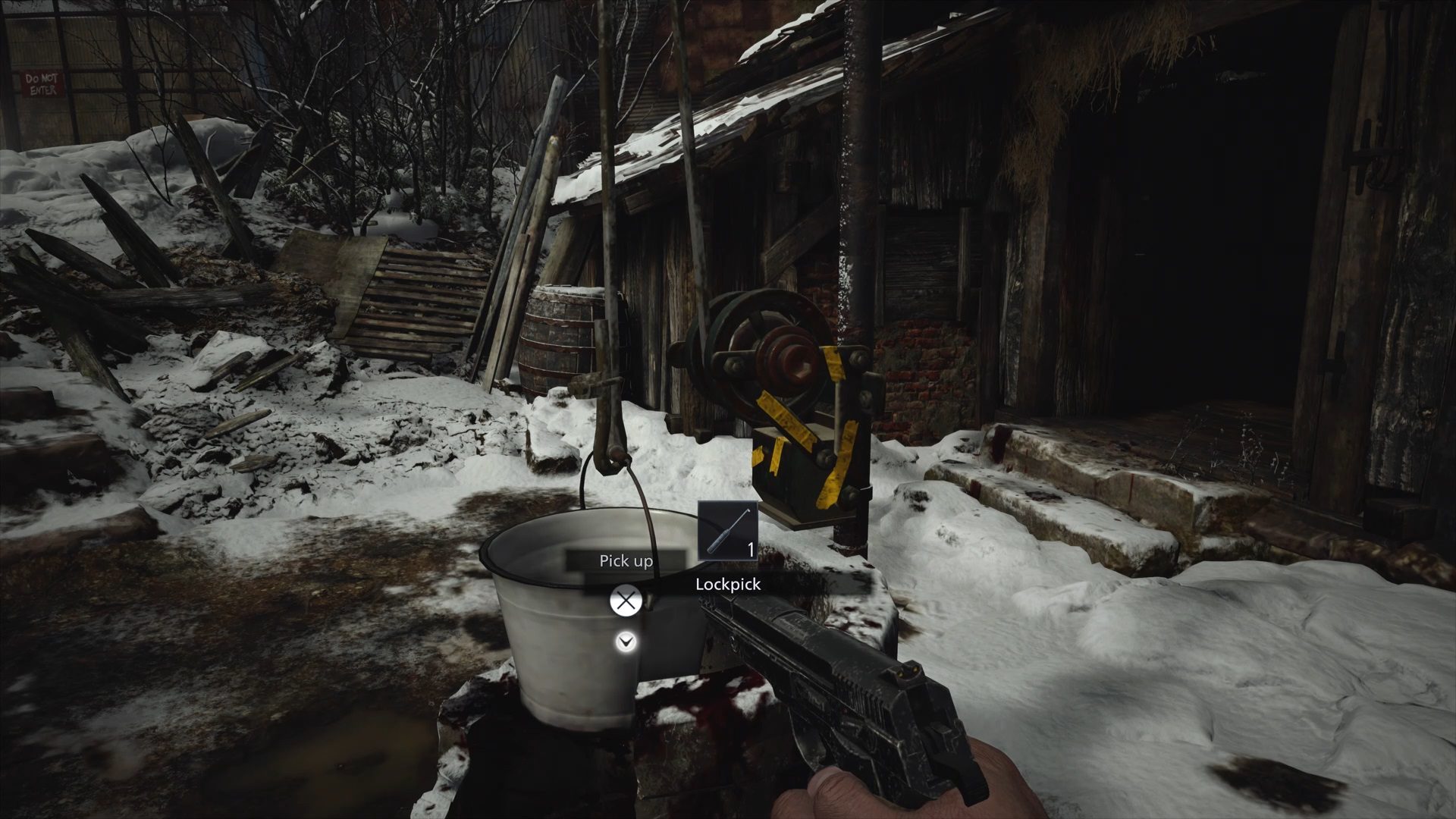 West Old Town Well House Items - Resident Evil Village (RE8)